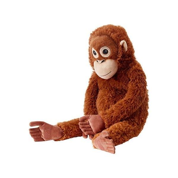 商品の大きさ長さ: 66 cm布地: ポリエステル 100%中素材: ポリエステル繊維私たちと同じで、この柔らかくてかわいいオランウータンも安全な家とたくさんの愛情が必要なんだ。遊ぶのが大好きで、きみが出かけるときには肩車をせがんでくるよオ...