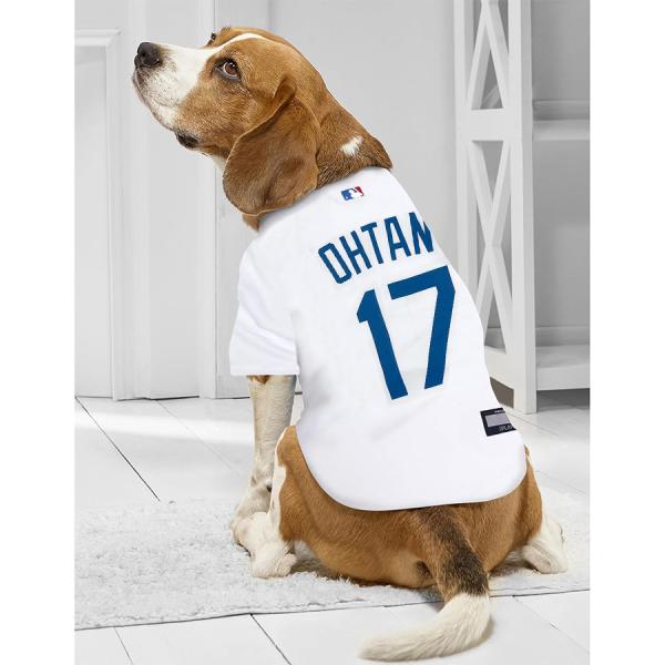 ■サイズ：アイテム情報に参考サイズを記載■素材：-■ブランド：Pets First■生産国：-・商品は生産時期によってデザインやサイズに差が生じる場合がございます。・商品はモニターの影響で色の変化が感じられる場合がございます。・洗濯・アイロ...