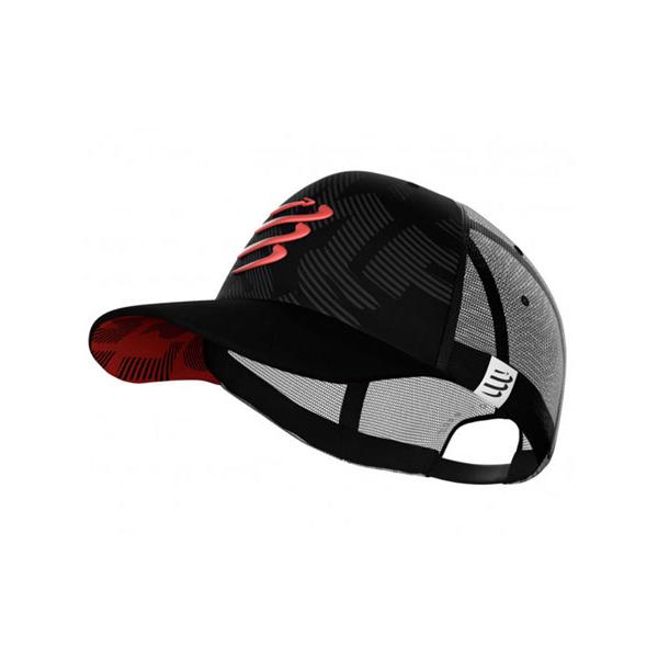 トレーニング前後のリラックスした時間や街中でも使える、スタイリッシュでダイナミックなデザイン。・後頭部がメッシュ素材で、快適な通気性・フリーサイズ（クラシックなスナップバック留めで簡単に調節可能）・頭囲サイズ：55〜61cm・素材：コットン...