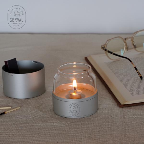 アロマも楽しめる ろうそくのような柔らかな灯りのオイルキャンドルFIRE CAPSULEは、洗練されたミニマルなデザインが特徴で、どんなインテリアにもすっと馴染むシンプルさが魅力。お部屋に置くだけで、自然と空間に溶け込みます。やさしい炎の揺...