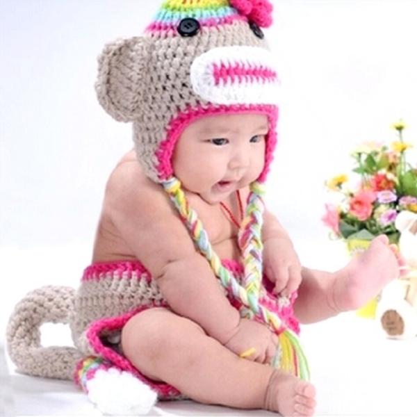 アジアン雑貨にありそうな色使い。エスニックモンキー可愛いベビーの記念日の写真撮影に寝相アートにもおすすめ！お祝い品やプレゼントなどにも大変喜ばれます。ハロウィン用にも最適なベビーコスチュームです。コスプレでみんなの注目の的になっちゃおう！ ...