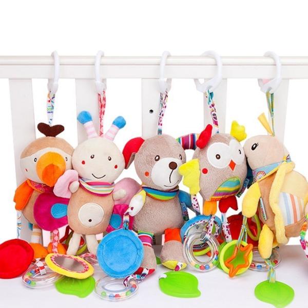 ベビーベッドやベビーカー、バウンサーや車内など・・・ベビーのそばに簡単に取り付け可能な吊り下げ玩具赤ちゃんが好きな物が1つになったアイテム可愛いアニマルデザインはどれもベビーが気に入ること間違いなしベビーのはじめてのお友達に・・・いつもにこ...