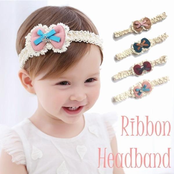 フェルトのリボンにぬくもりを感じるカントリー風ヘッドバンドゆらゆら王冠チャームがポイントです。普段着はもちろん、ドレスやスーツ・おでかけ着などさまざまなお洋服とコーディネートできます。伸縮性のあるゴム入りバンドなので赤ちゃんでも安心してお使...