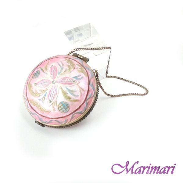 訳あり再入荷しました春はパステル小物で始まります訳ありシノワズリーテイスト宝の小箱　ロマンティックコンパクトミラー清楚な刺繍デザインピンク