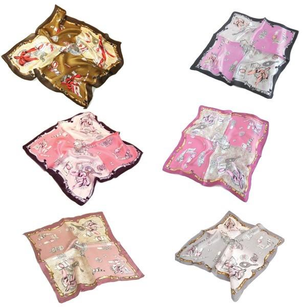 約50cm正方形絹100%スカーフアトマイザーやパフ・ネイルやリップ・ミラー・パフューム！贈り物に最適シルク100％スカーフネッカチーフサイズ約50cm正方形SILK SCARF 女性のドレッサーアイテム勢ぞろい