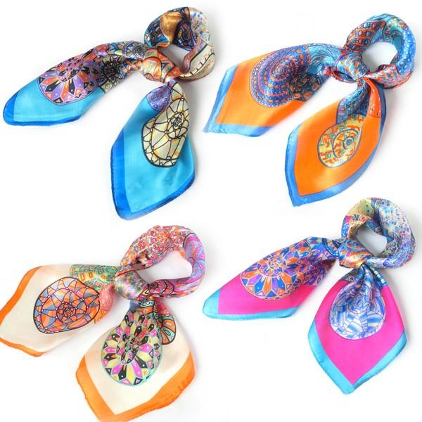 訳あり 約50cm正方形 絹100%スカーフサイケデリックお誕生日 母の日 敬老の日の贈り物に最適訳あり シルクスカーフ　うずまき　渦巻アンモナイト柄 ネッカチーフサイズ約50cm正方形
