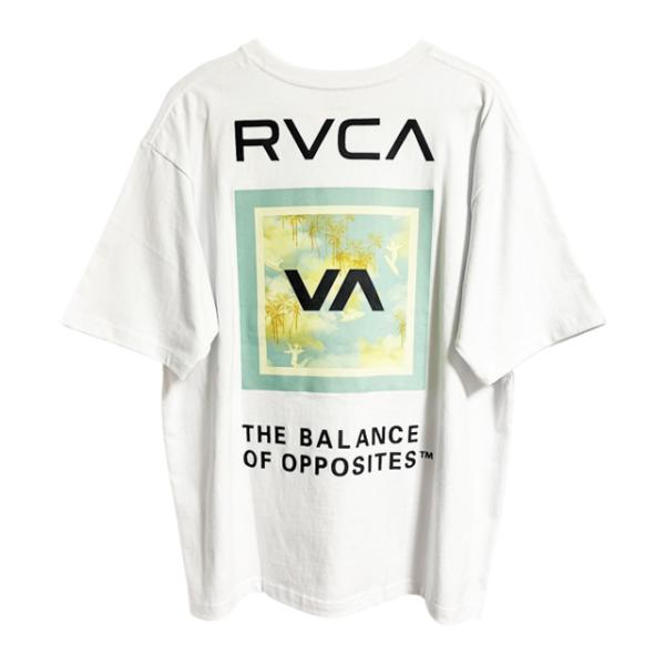 肌触り滑らかなコットン100％で仕立てたクルーネックTシャツ。左胸にRVCAロゴをワンポイントで配し、背面にはビッグサイズでボックスロゴをプリントしました。シルエットはショルダーラインを落としたオーバーフィット。トレンド感ある着こなしを演出...