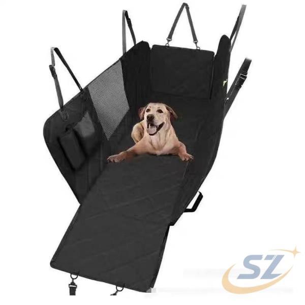 【ペット用ドライブシート】車の後部座席用のペット用ドライブシートです。車を汚す事なく、愛犬やペットと一緒に車でお出掛けする事ができます。【ペットを連れてドライブに行こう】犬や猫のペットと一緒にお出掛けしたい。でも、車の座席が汚れるのは困る。...