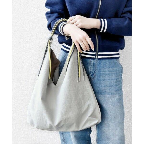 【発売日：2026年02月20日】【カテゴリ】レディース > バッグ > トートバッグ【カラー】グレー/ラベンダー【サイズ】ONESIZE【実寸(cm)】ONE SIZE:幅46 高さ28 マチ6.3 持ち手26 重量(g)36...