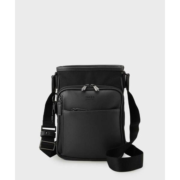 【発売日：2026年03月06日】★この商品はセール価格です★22,000円 → 13,200円(40%off)【カテゴリ】メンズ > バッグ > ショルダーバッグ【カラー】チャコールグレー(014)/ブラック(019)/トープ...