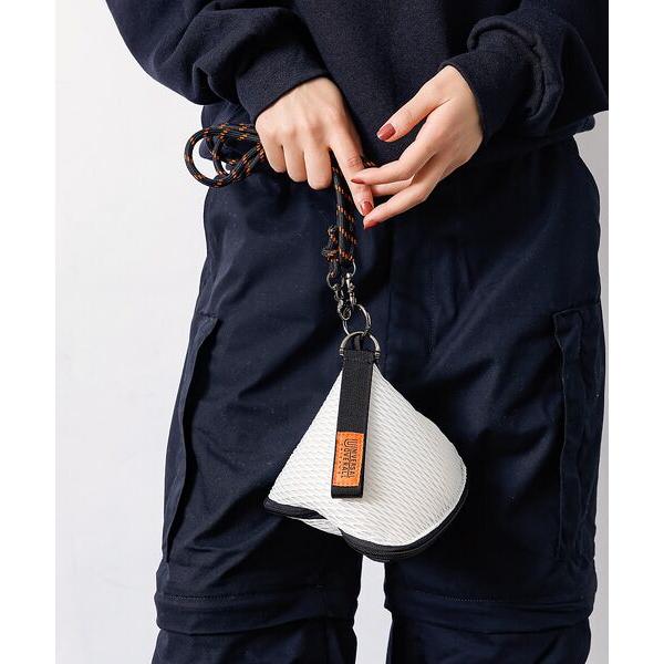 【発売日：2025年11月21日】【カテゴリ】メンズ > バッグ > メッセンジャーバッグ…【カラー】ホワイト/ライム/チャコールグレー/サックスブルー/ブラック【サイズ】F【実寸(cm)】サイズ:F,タテ:15cm,ヨコ:15...