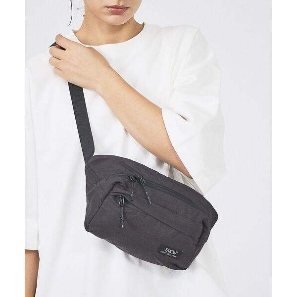 【発売日：2026年02月16日】【カテゴリ】メンズ > バッグ > メッセンジャーバッグ…【カラー】ブラック/ネイビー/ライトブラウン/カーキ【サイズ】F【実寸(cm)】サイズ:F,高さ:15cm,幅:28cm,厚さ:6cm【...