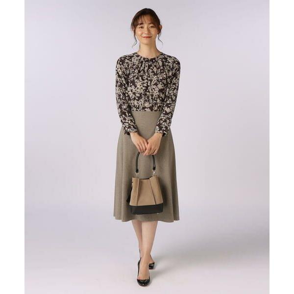 【発売日：2025年10月22日】★この商品はセール価格です★37,400円 → 13,090円(65%off)【カテゴリ】レディース > トップス > シャツ・ブラウス【カラー】ダークブラウン/ブラック【サイズ】38/40【実...