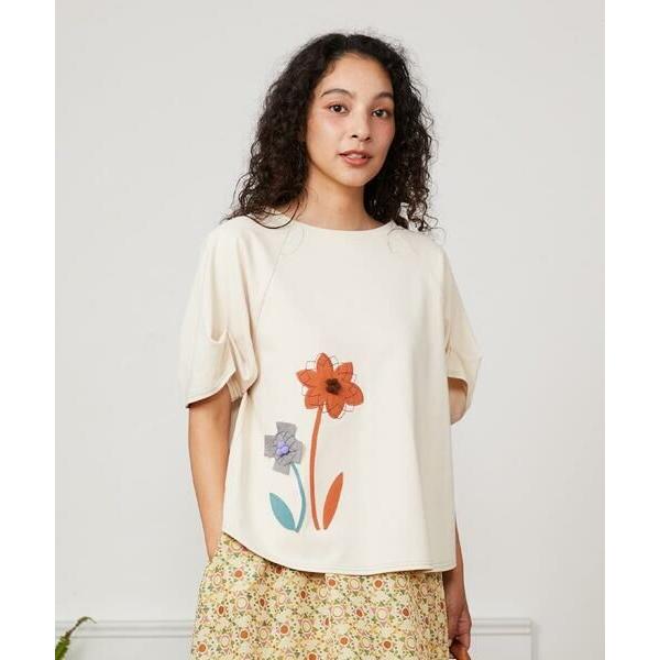 【発売日：2026年03月06日】★この商品はセール価格です★18,700円 → 11,220円(40%off)【カテゴリ】レディース > トップス > カットソー【カラー】アイボリー/ブラウン【サイズ】M【実寸(cm)】M着丈...