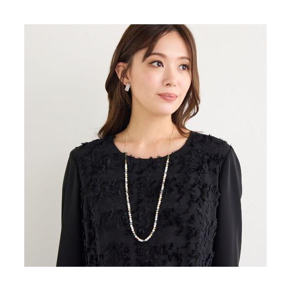 【発売日：2025年09月17日】【カテゴリ】レディース > アクセサリー > ネックレス・ペンダン…【カラー】オフ【サイズ】F【実寸(cm)】サイズ:F,　:最長77cm（スライド式サイズ調整仕様）【素材】真鍮、鉄、アクリル、...