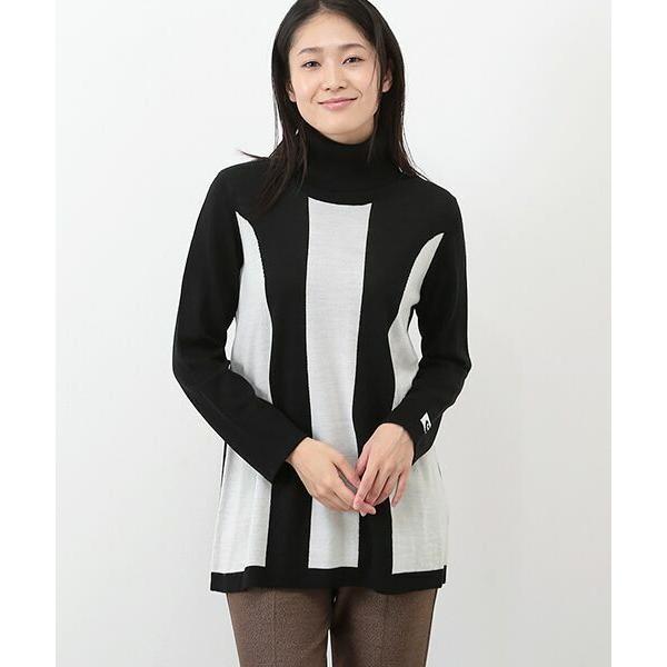 【発売日：2025年12月26日】★この商品はセール価格です★25,300円 → 9,900円(60%off)【カテゴリ】レディース > トップス > ニット・セーター【カラー】オフホワイト/ブルー【サイズ】40(9)/42(1...