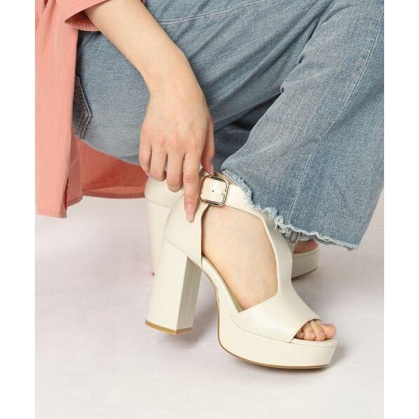 【発売日：2026年01月16日】★この商品はセール価格です★9,900円 → 3,960円(60%off)【カテゴリ】レディース > シューズ > サンダル【カラー】アイボリー(004)/グレー(112)/ブラック(119)【...