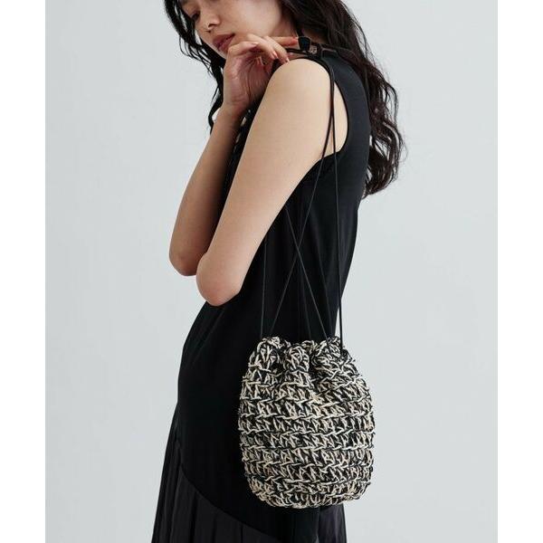 【発売日：2025年07月30日】★この商品はセール価格です★8,800円 → 5,280円(40%off)【カテゴリ】レディース > バッグ > ハンドバッグ【カラー】ブラック(019)/イエロー(031)/ピンク(072)【...