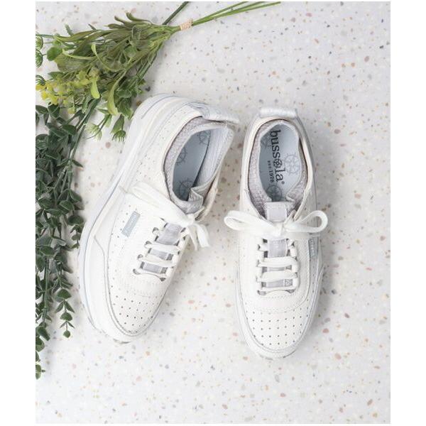 【発売日：2024年01月01日】★この商品はセール価格です★18,480円 → 14,740円(20%off)【カテゴリ】レディース > シューズ > スニーカー【カラー】ブラックコンビ/アイボリーコンビ/シルバーコンビ【サイ...