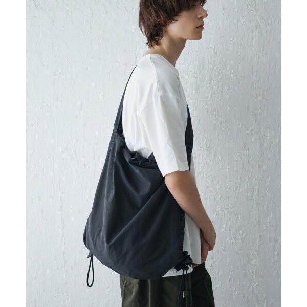 【発売日：2025年07月04日】★この商品はセール価格です★8,580円 → 6,006円(30%off)【カテゴリ】メンズ > バッグ > ショルダーバッグ【カラー】Red/White/Black/Navy【サイズ】F【実寸...