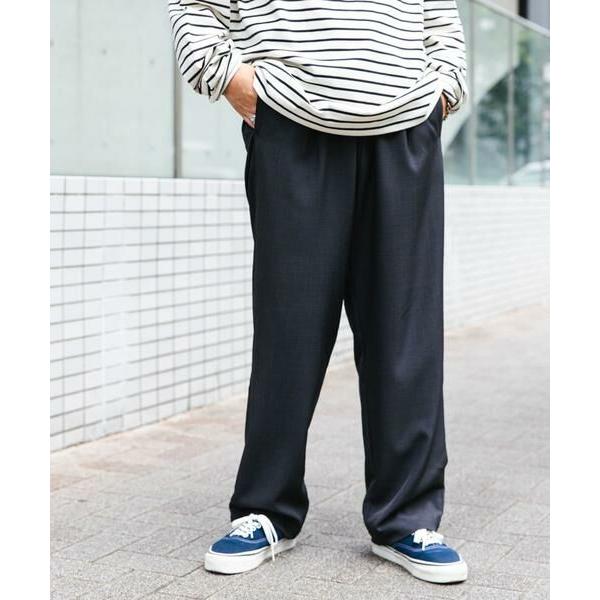 【発売日：2025年08月08日】★この商品はセール価格です★7,700円 → 3,080円(60%off)【カテゴリ】メンズ > パンツ > その他パンツ【カラー】ネイビー/グレー【サイズ】4/5【実寸(cm)】 もも周り ウ...