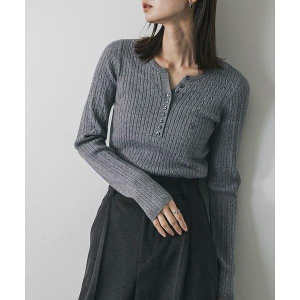 【発売日：2025年12月01日】★この商品はセール価格です★4,400円 → 2,990円(32%off)【カテゴリ】レディース > トップス > ニット・セーター【カラー】レッド/ネイビー/アイボリー/グレー【サイズ】One...