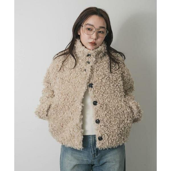 【発売日：2025年12月09日】【カテゴリ】レディース > アウター > その他アウター【カラー】ブラウン/アイボリー【サイズ】one【実寸(cm)】 着丈 肩幅 袖丈 身幅one 55cm 59cm 55cm 60cm【素材...