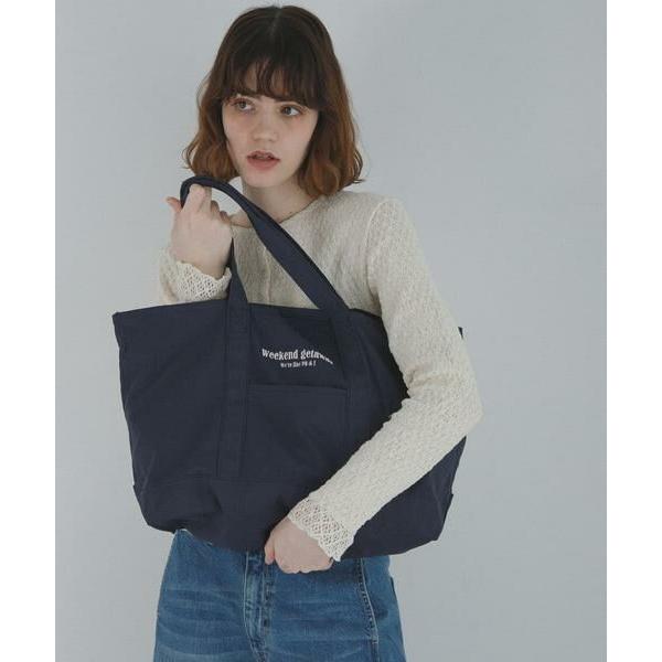 【発売日：2026年02月11日】【カテゴリ】レディース > バッグ > トートバッグ【カラー】ブラウン/ネイビー/オフホワイト【サイズ】One【実寸(cm)】 マチ 幅 持ち手 高さOne 15cm 56cm 52cm 32c...