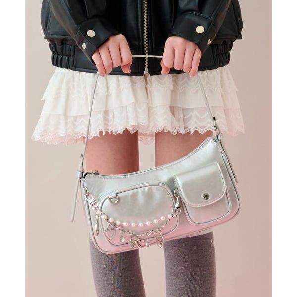 【発売日：2026年04月03日】★この商品はセール価格です★13,090円 → 5,236円(60%off)【カテゴリ】キッズ > バッグ > ショルダーバッグ【カラー】シルバー【サイズ】F【実寸(cm)】F : H 14 W...