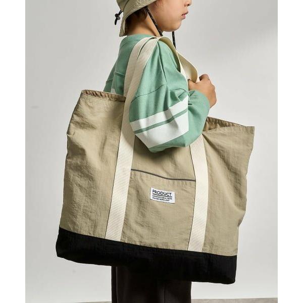 【発売日：2026年01月08日】【カテゴリ】キッズ > バッグ > トートバッグ【カラー】ベージュ/ダークオレンジ/カーキ/ブルーグリーン/黒/チャコール【サイズ】F【実寸(cm)】F : H 33 W 43 D 7 持ち手長...