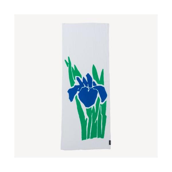 フィンランドで50年過ごした石本藤雄が、その海外生活でも愛用してきた暮らしの身近なファブリック「てぬぐい」。「花しょうぶ」は、5月&amp;#12316;7月にかけて咲く花菖蒲を、てぬぐいという決められたサイズの中で、写実的に表現した1枚。...