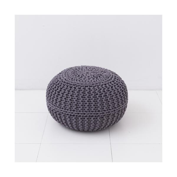 来客時のクッション、またソファのオットマンとして使えるインドのニットプーフ。100％綿を使っているのでオールシーズン使用できます。 【サイズが大きいためラッピングは出来ません。】    ※商品のクリーニングの際に石油系溶剤が使われているため...