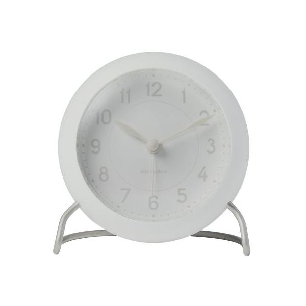 【全世界、初回2000台のみ生産】「アルネ・ヤコブセンの白い街」にオマージュをささげた、初回生産限定の別注モデル「BELLEVUE（ベルビュー）」。当時、ベラビスタ集合住宅等、ヤコブセンが使用していた美観性に優れた白の漆喰から着想を得て、こ...