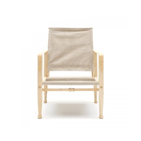 1933年に発表されて以来、モダンデザインの逸品として愛されてきたサファリチェア。工具を使用せずに簡単に組み立て、分解ができるノックダウン構造はまさに機能的なデザインの象徴といえます。組立式家具の初期の作品と言えるサファリチェアは、写真で見...