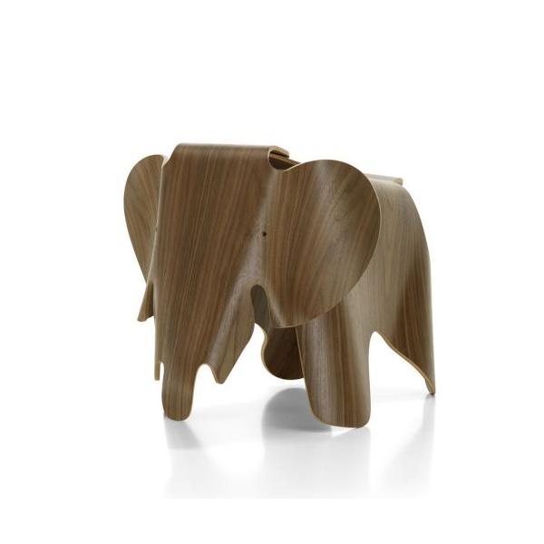 1945年、チャールズ&amp;レイ・イームズはプライウッド成形技術を用いて象の形をしたおもちゃをデザインしました。しかし当時は量産化に至らず、試作品のひとつは1946年にニューヨーク近代美術館（MoMA）で展示され、現在もイームズファミリ...
