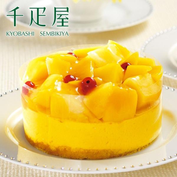 アルフォンソとは、主にインドで収穫されるマンゴーの種類。「神様の果物」や「キング・オブ・マンゴー」などと呼ばれ、インドのマハラジャ用の果実として献上されている高級マンゴーです。糖度がひときわ高く、濃厚で、香りも素晴らしく、加工しても風味が失...