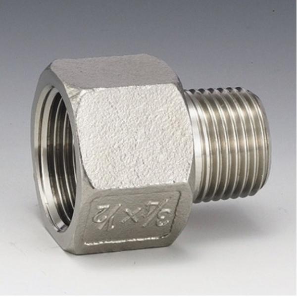 ステンレス鋳鋼のメスオスソケットです【特長】●豊富なサイズを取り揃えております。【仕様】●適用規格：JIS B2301、JIS B0203準拠 ●最高使用圧力：300℃以下の蒸気・空気・ガス・油 1.0MPa、120℃以下の静流水 2.0M...