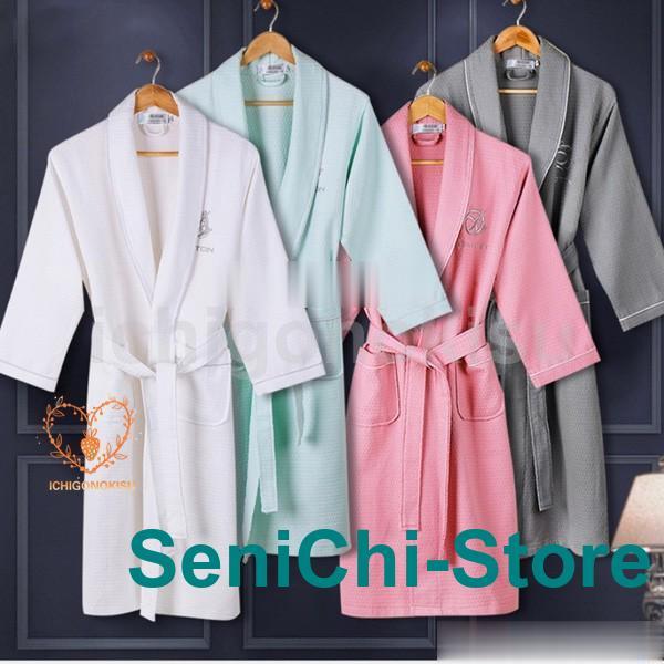 素材：コットン100％生地の厚薄：普通仕様：ゆったり色：手触り：やわらかいS 肩幅 40cm バスト 105cm 袖丈48cm 着丈100cm 適用身長145~160cmM 肩幅 42cm バスト 110cm 袖丈 51cm 着丈110cm...