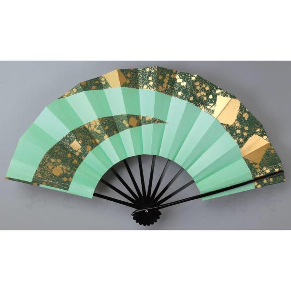 9寸5分舞扇子小石、薄緑長さ/約29cm。広がり/約50cm。扇骨/黒塗骨。扇面/両面同じ柄。9寸5分。標準的なサイズの舞扇子です。日本製（国産京扇子）。扇箱等は付いていません。親骨には重さのバランスを取るためのおもりが埋め込んであります。...