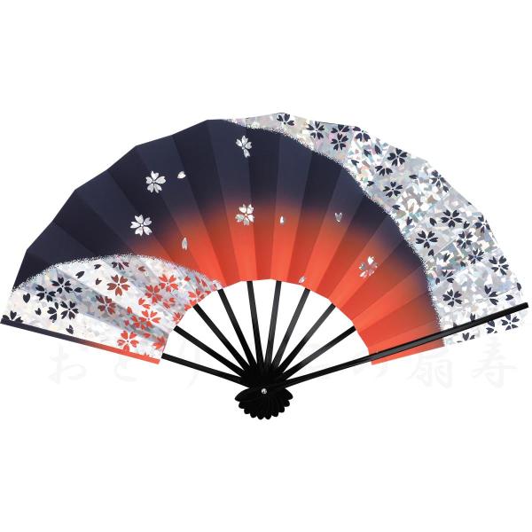 長さ/約29cm。広がり/約50cm。扇骨/黒塗骨。扇面/両面同じ柄。9寸5分。標準的なサイズの舞扇子です。日本製（国産京扇子）。扇箱等は付いていません。親骨には重さのバランスを取るためのおもりが埋め込んであります。ぎりぎりまで値引きしてあ...