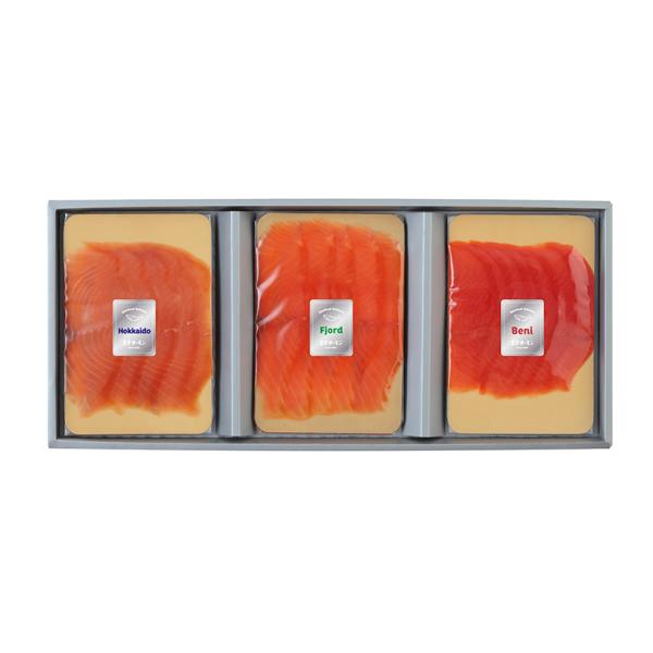 王子サーモンのスモークサーモンが美味しい理由は、日本のスモークサーモンのパイオニアとして試行錯誤した50年以上の歴史にあります。ひとえに“サーモン”といえども、年度や産地、魚種によってまったく別の魚と言えるほど特徴が異なります。王子サーモン...