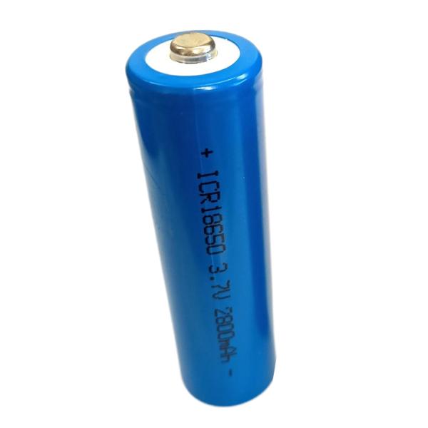 <仕様>　用途：高容量 リチウム充電式電池 18650 3.7V  2800mAh電圧：3.7v 充電時間：約6時間サイズ：長さ：7cm　　直径：1.7cm色：シルバー重　量：42g（約）　　　  企画 生産：　企画　日本　生産　中国