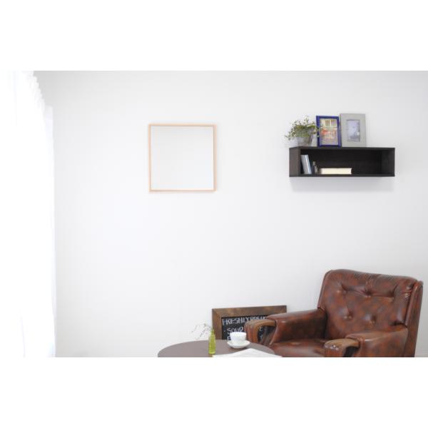 【商品詳細】［商品全形サイズ］　　幅42cm×高さ42cm×奥行2.5cm［ミラーサイズ］　　　幅40cm×高さ40cm［ミラー厚み］　　　　3mm（飛散防止効果有り）［材質］　　　　　　　天然木ツガ材［商品重量］　　　　　約2kg［お届け...