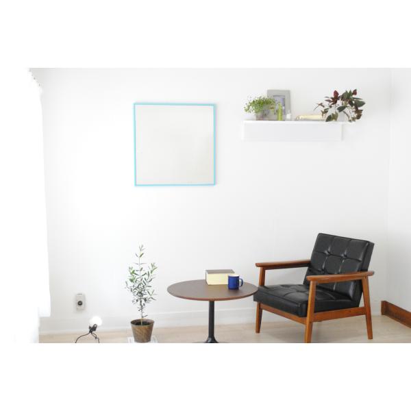 【商品詳細】［商品全形サイズ］　　幅60cm×高さ60cm×奥行2.5cm［ミラーサイズ］　　　幅58cm×高さ58cm［ミラー厚み］　　　　3mm（飛散防止効果有り）［材質］　　　　　　　天然木ツガ材［商品重量］　　　　　約3kg［お届け...