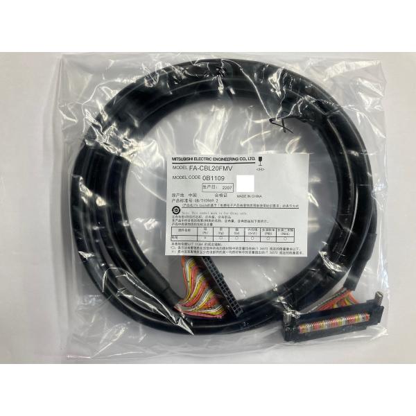 シーケンサ側コネクタ：FCN-367J040-AU/MW：富士通コンポーネント株式会社ユニット側コネクタ：D7940-7500SC、D3448-7940：スリーエム ジャパン株式会社使用ケーブル：40芯ケーブル（黒色）導体 公称断面積：0....