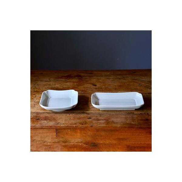 ▼商品詳細・商品名：木瓜角皿・サイズ：正角：約W155×D155×H35mm　　　　　　長角：約W215×D118×H35mm・容量：正角：340ml　長角：400ml・材質：磁器・ブランド：東屋・生産国：日本