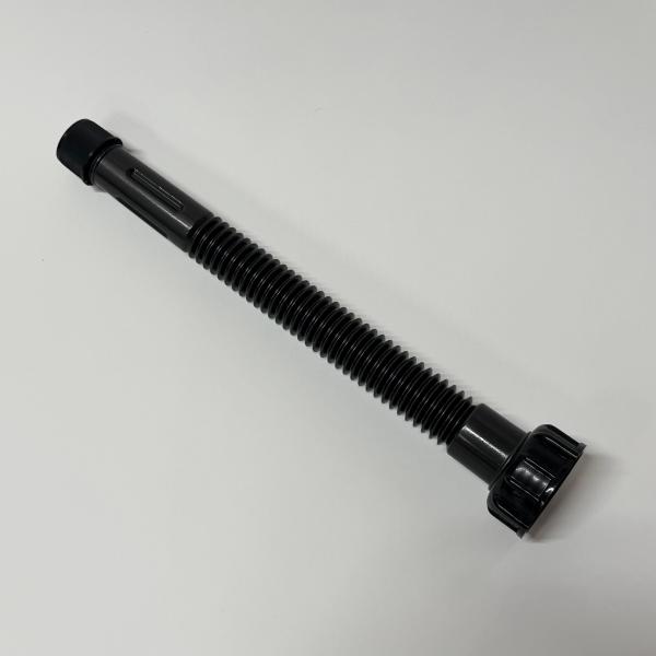 商品名：灯油缶用 ブラックノズルキャップセットサイズ：長さ約330mm（外形Φ50mm用）材質：キャップ：ポリプロピレン　　　ノズル：ポリエチレン灯油缶口部に装着することで、給油時にご使用いただけます。漏れることなく灯油の流出を行うことがで...