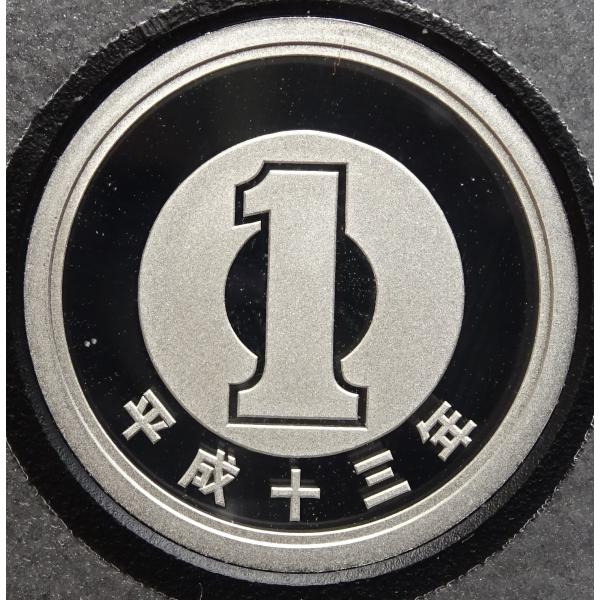 非常にきれいな状態です。尚、画像の商品は見本ですのでお届けする商品は見本と同程度の品になります。