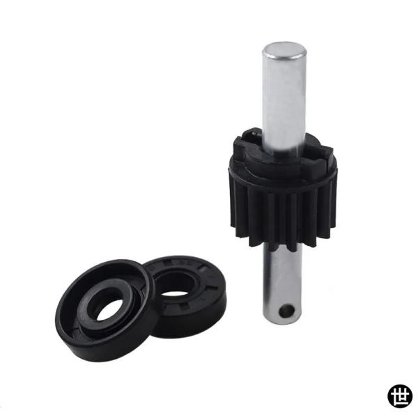 BMW F650GS 2000-2007、G650X 2007-2010、F650CS、F 650 2000-2005 用バイクエンジン部品 ウォーターポンプシャフト＆ギア＆オイルシール