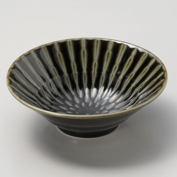 [ φ16.2 x 5.5cm ] 磁器 日本製　商品によっては手造りのため、写真と色・かたちが若干異なることがございます。われものですので丁重に梱包させていただいておりますが、ご質問などございましたらお気軽にお問い合わせください。　※せと...